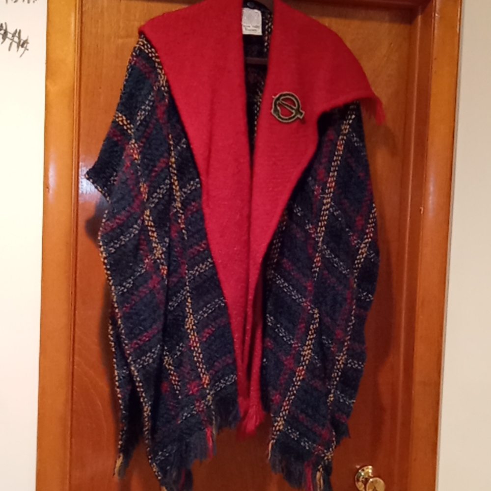 Boyne Valley Weavers Irish Plaid Poncho, Os #0089 - Gem